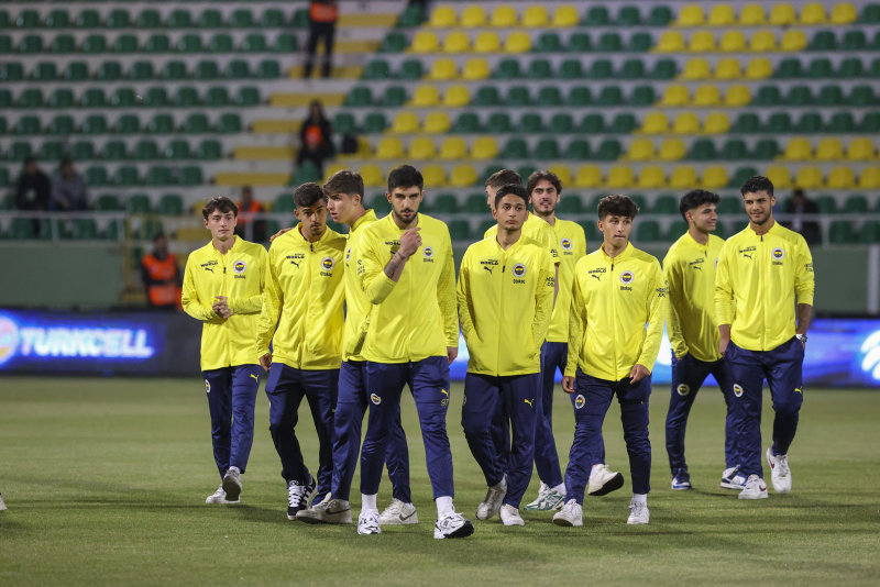 2 dakikalık Süper Kupa finali ve Galatasaraylı Icardi tarihe geçti ...