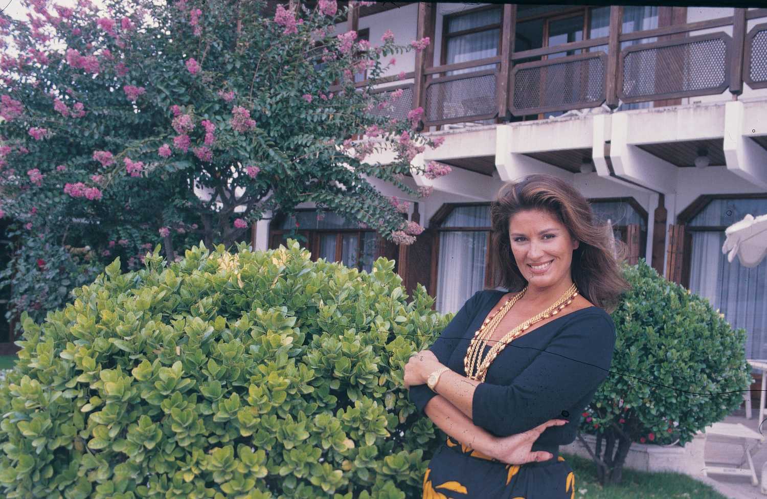Gülşen Bubikoğlu son haliyle büyüledi! 71 yaşındaki yıldıza beğeni yağdı